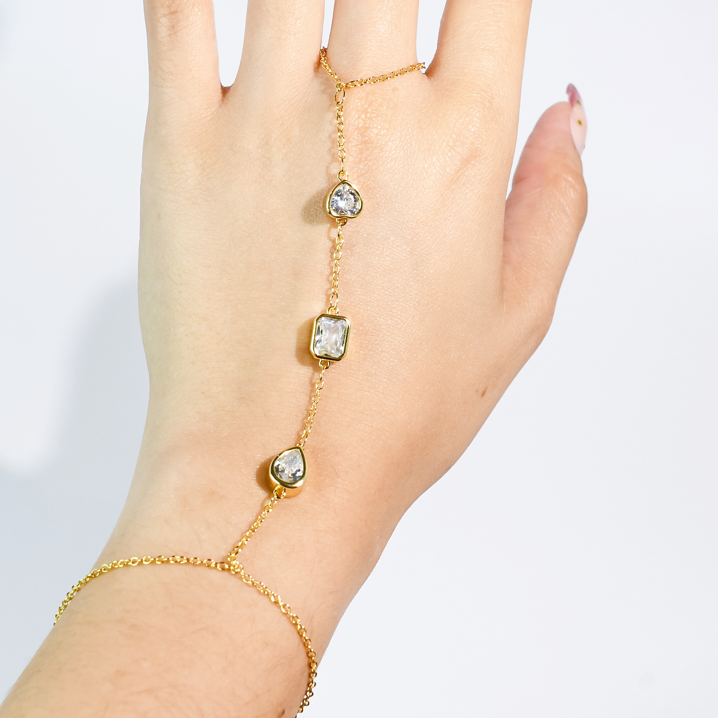 Dazzle Drip Gold Hand Chain – Treasure Jewels, Inc.