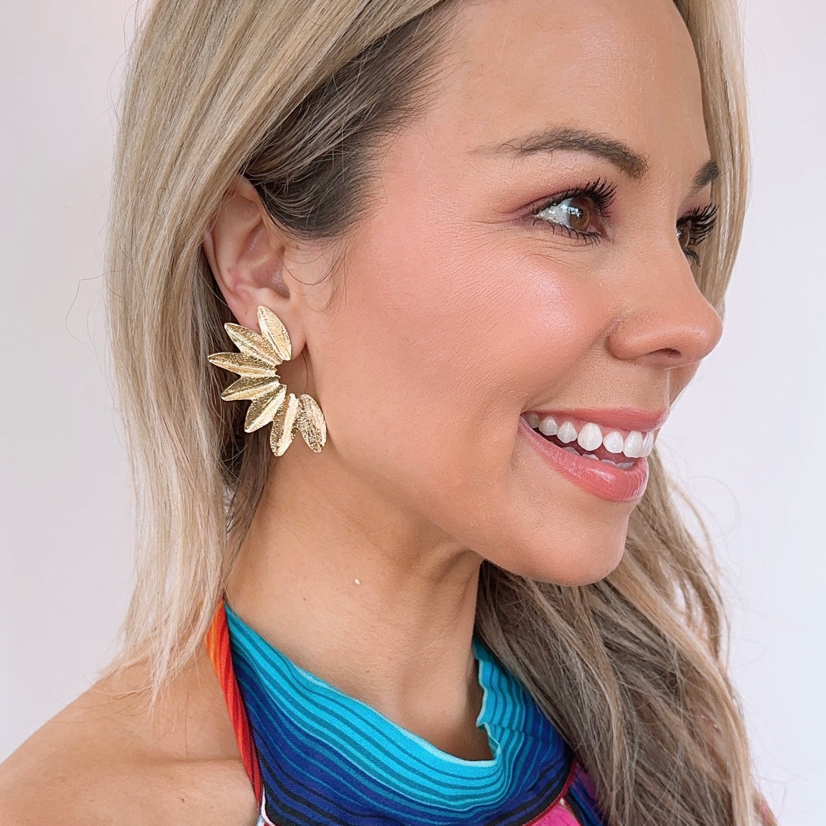 Abientot A24 – Treasure Jewels, Inc.